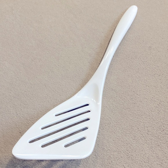 Hutzler | Kitchen | Vintage Hutzler Slotted Spatula Turner 54 White ...